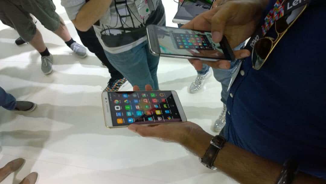 The Best Non-Apple and Non-Android Smartphones for 2024